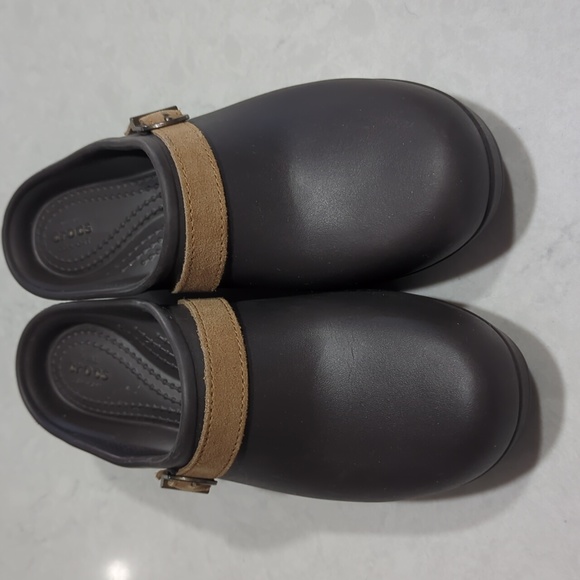 CROCS | Shoes | Crocs Brown Dual Comfort Slip On Clogs | Poshmark